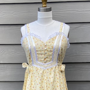Yellow Floral Cottage Core Gunne Sax Style Prairie Sundress. Made With ...