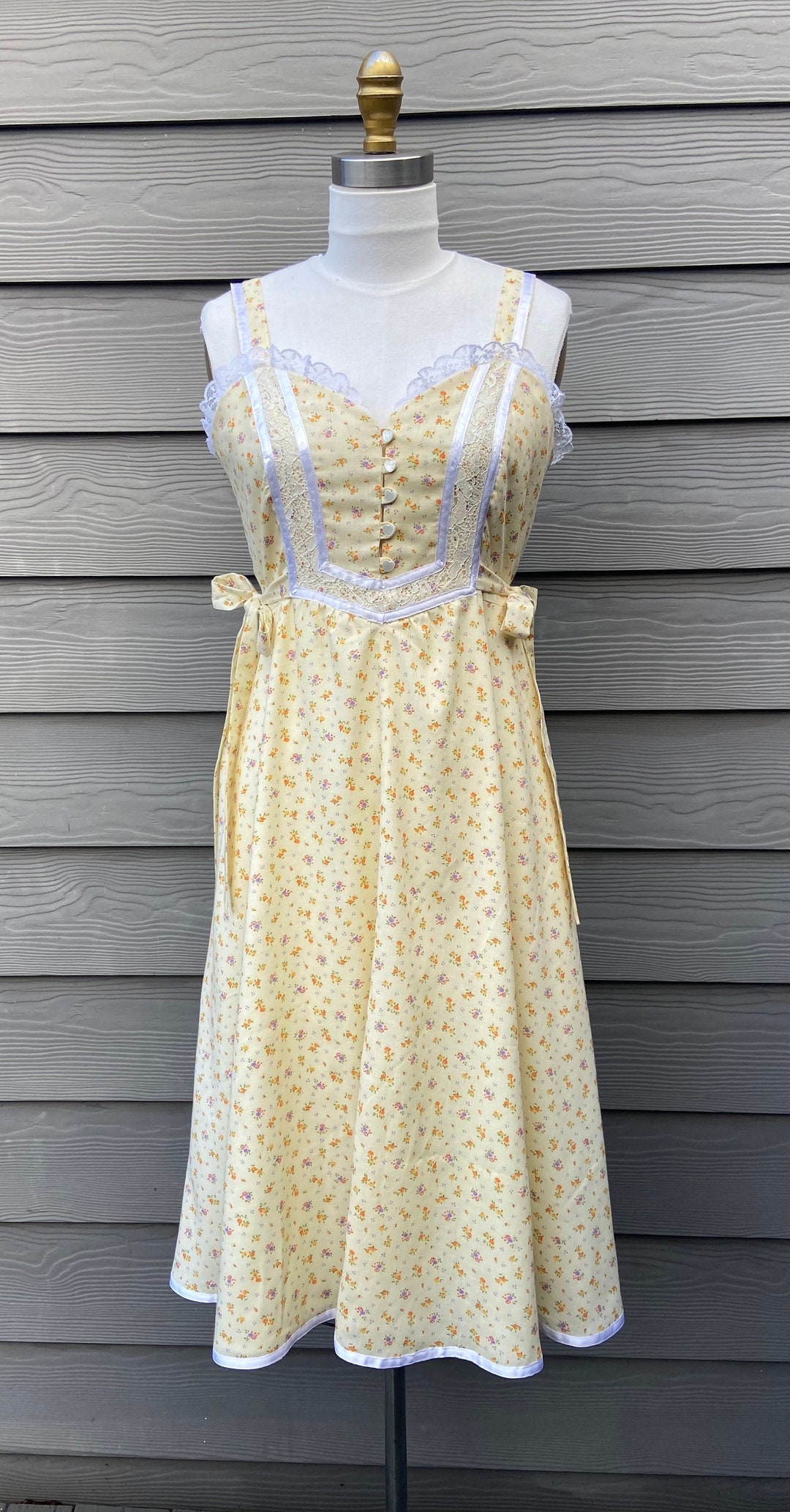 Yellow Floral Cottage Core Gunne Sax Style Prairie Sundress. Made With ...