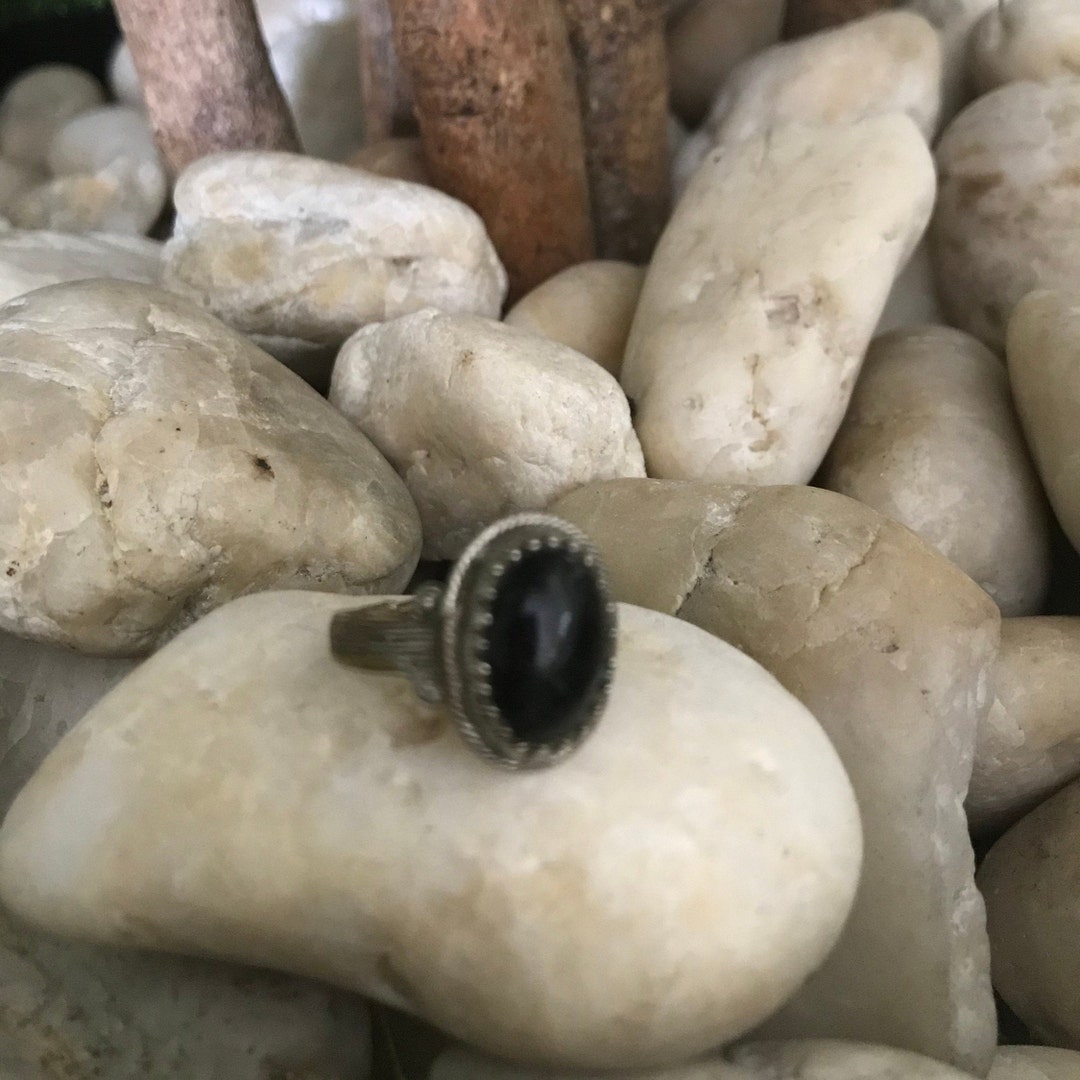 Vintage Ilmu Khodam Muwakil Ritual Spell Magic Support to Honor and ...