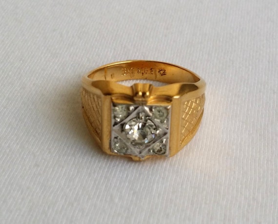 18k Hge With Diamond Symbol 2024 www.alhudapk