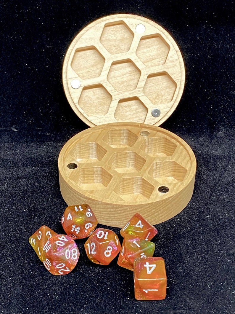 Round Dice Case - Magnetized Storage Container - Fits 7 16mm RPG or D6 ...