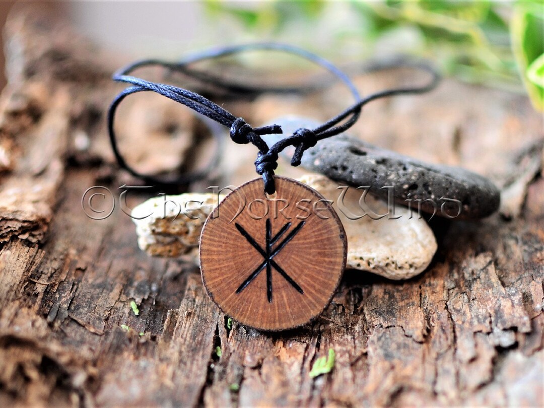 Viking Runes Wealth Amulet, Wooden Norse Pendant Bind Rune of Wealth ...