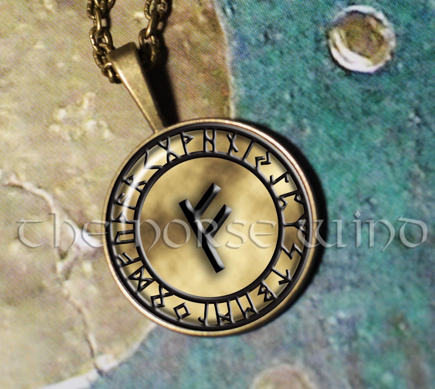 Viking remorque runes amulet fortune Fehu Rune richesse Rune | Etsy