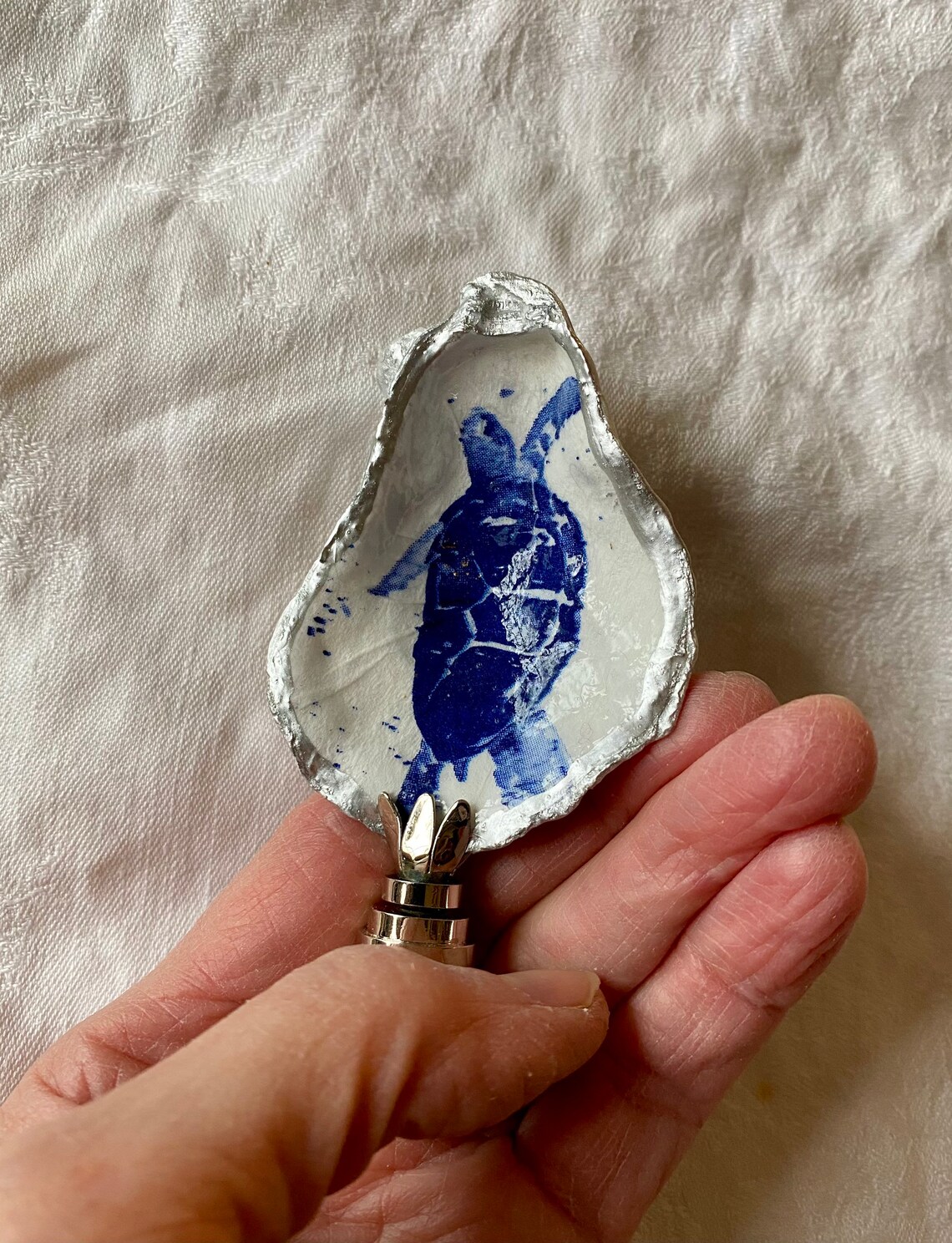 Pair of Blue & White Oyster Shell Lamp Finials - Turtles - Etsy