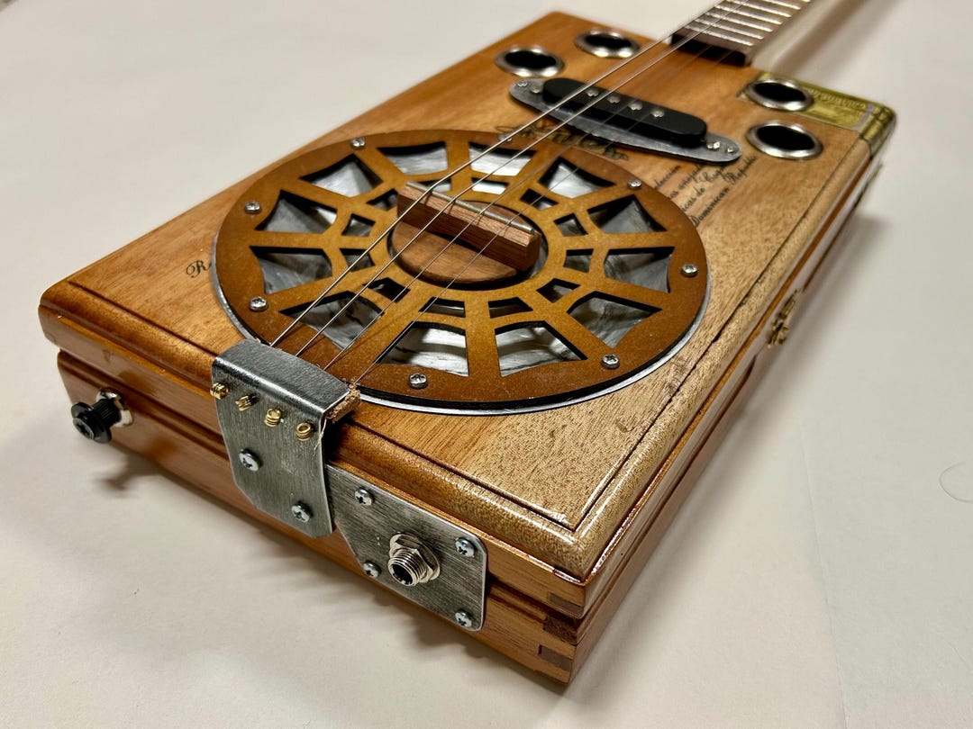 4 String Electric Cigar Box Resonator Guitar 2025-1 - Etsy