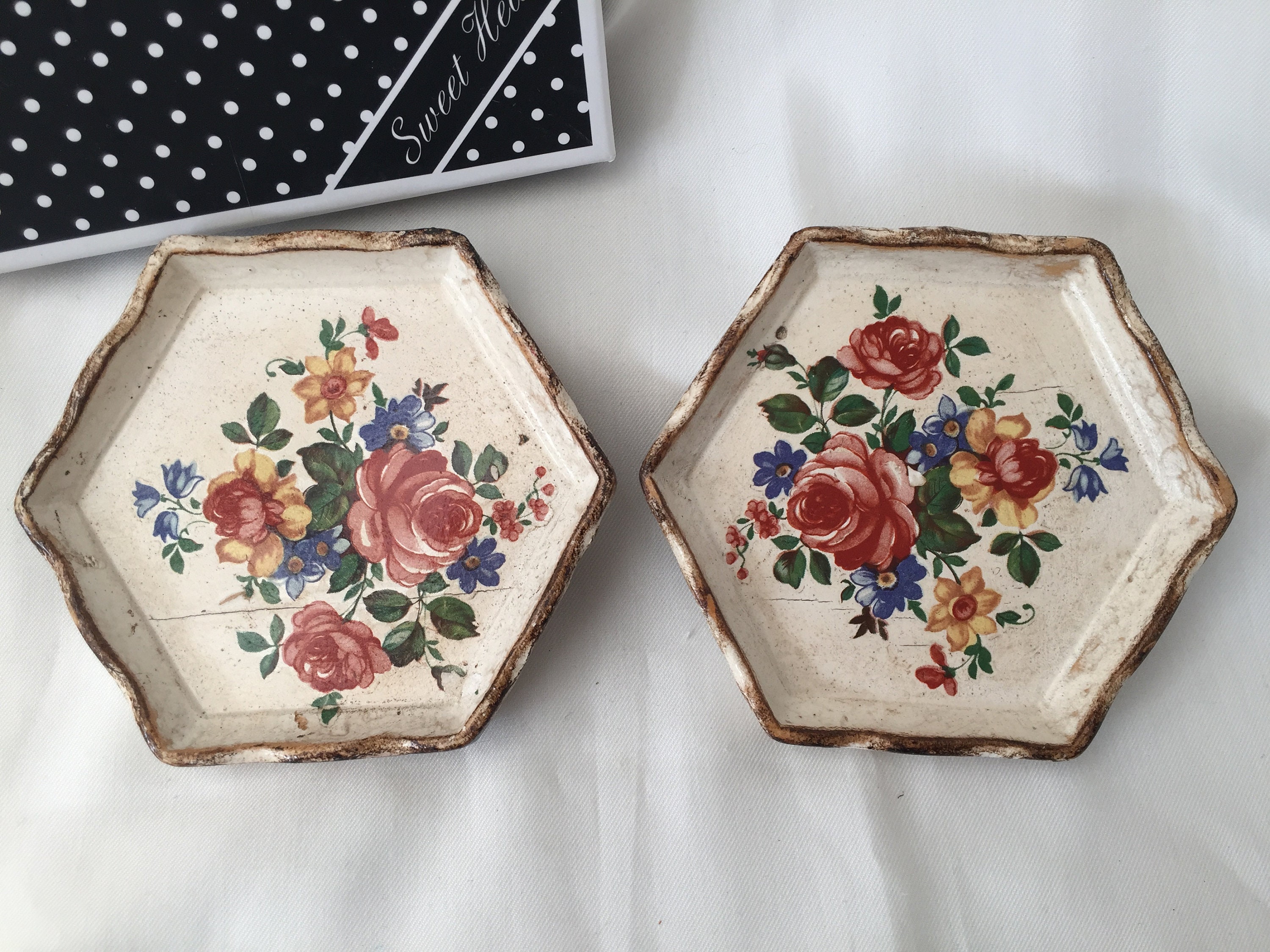 A Pair of Hand Painted Wooden Ring Dishes With Red Roses Pattern - Etsy ...