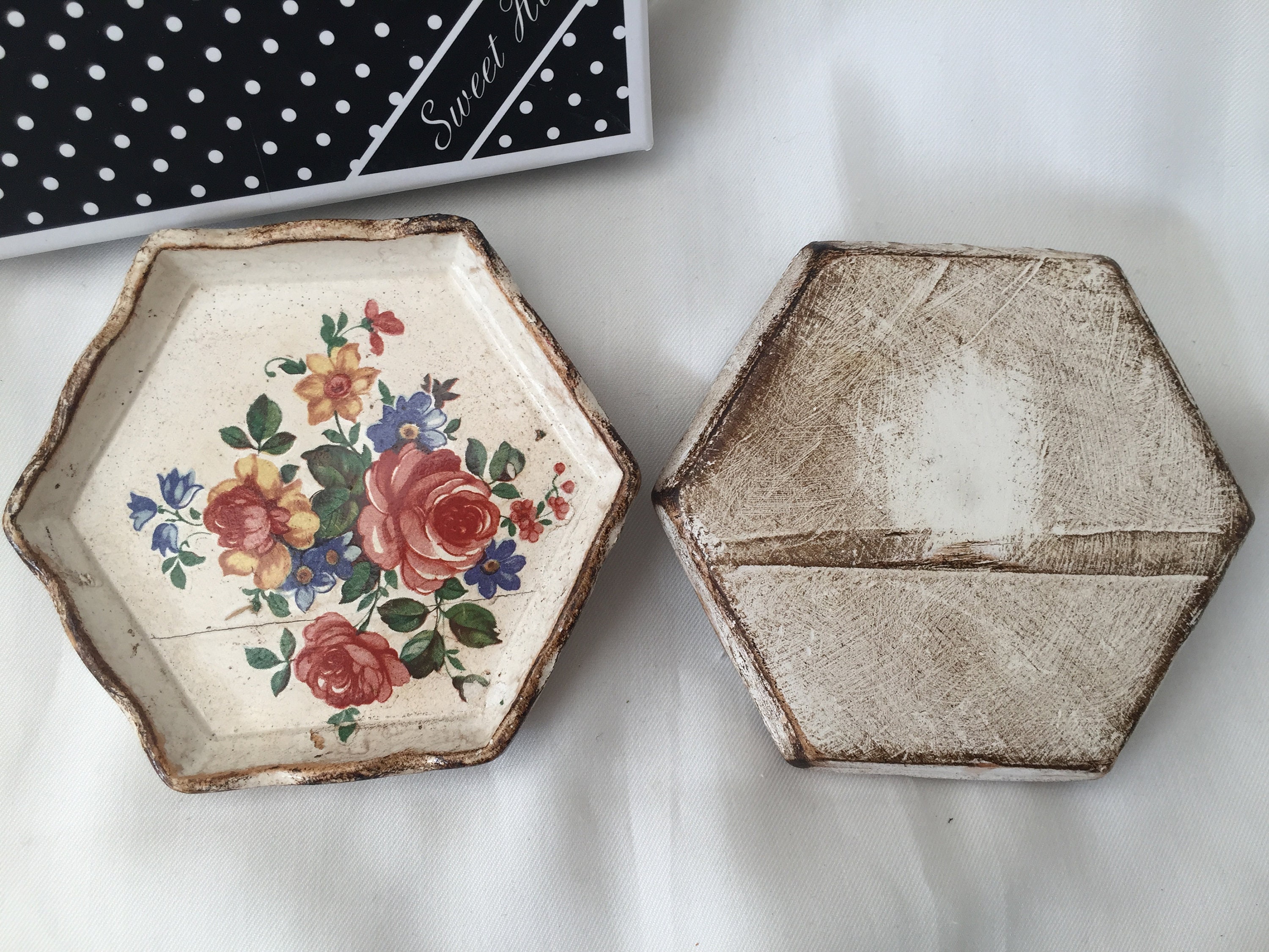 A Pair of Hand Painted Wooden Ring Dishes With Red Roses Pattern - Etsy ...