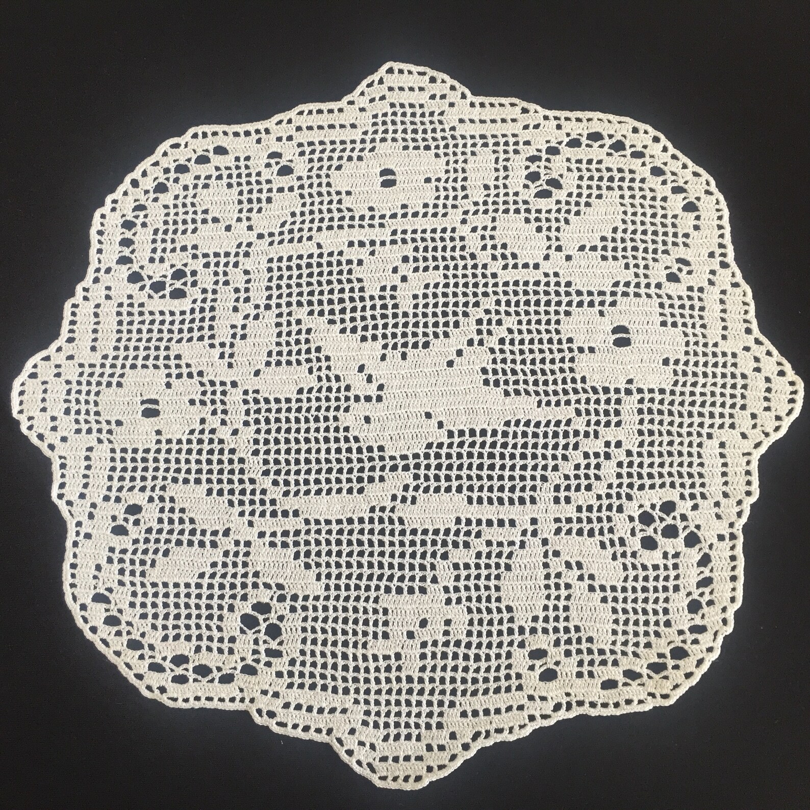 Mary Card Collectible Crochet Lace Doily "wild ROSE & Pigeon" - Etsy UK