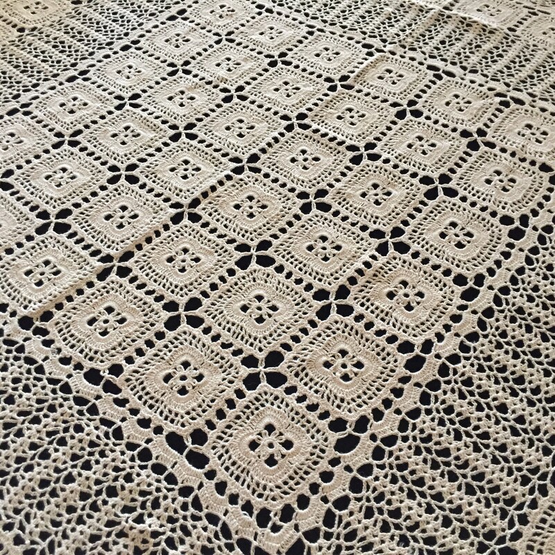 Lace Tablecloth - Etsy