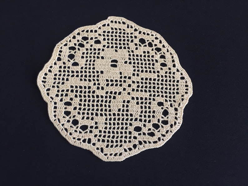 Mary Card Collectible Crochet Lace Doily "wild ROSE & Pigeon" - Etsy UK