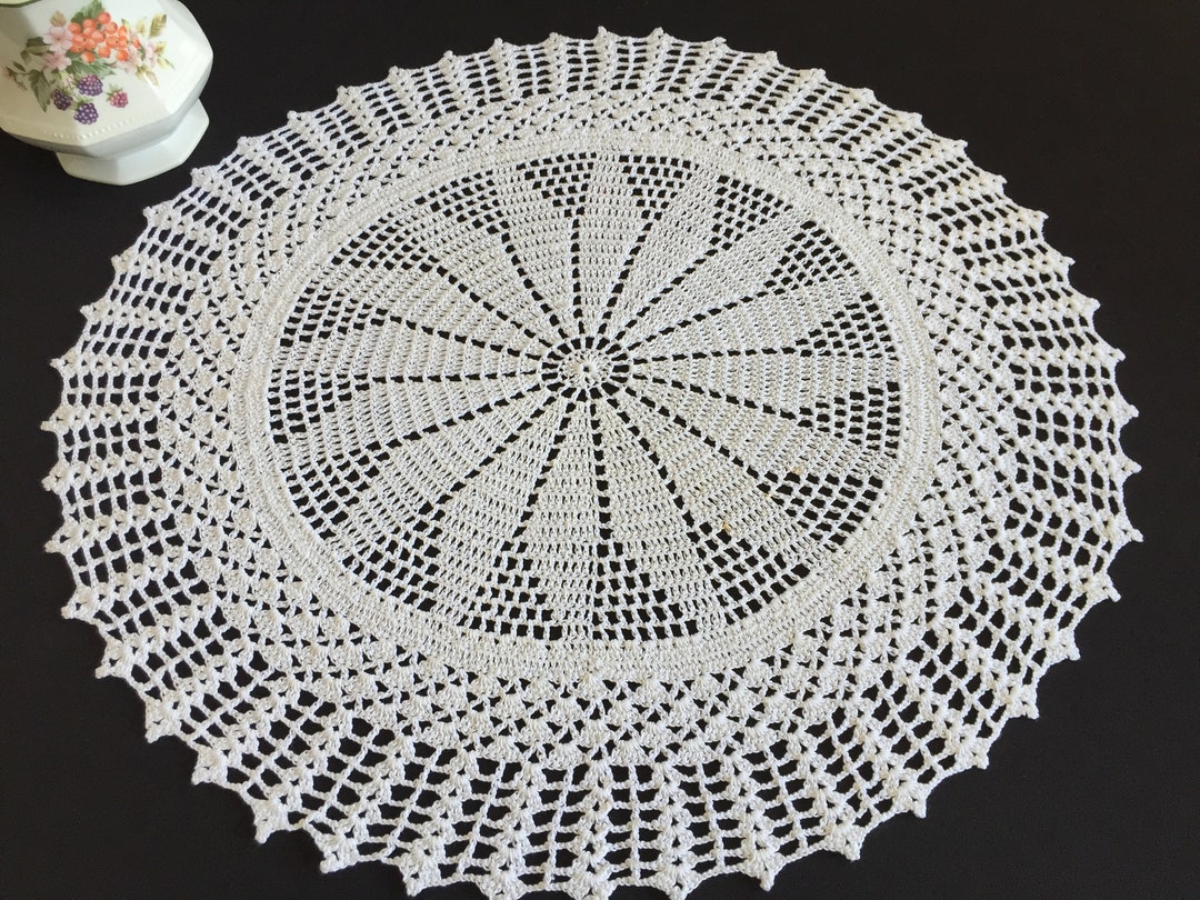 Vintage 16" Round Crochet Lace Table Centre Doily in White - Etsy