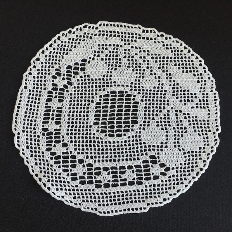 Mary Card Filet Crochet Fruit Set Doilies – Chart No. 60 Tablecloth - Etsy