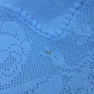 Mary Card "rosebud" Crochet Lace and Linen Vintage Tablecloth English ...