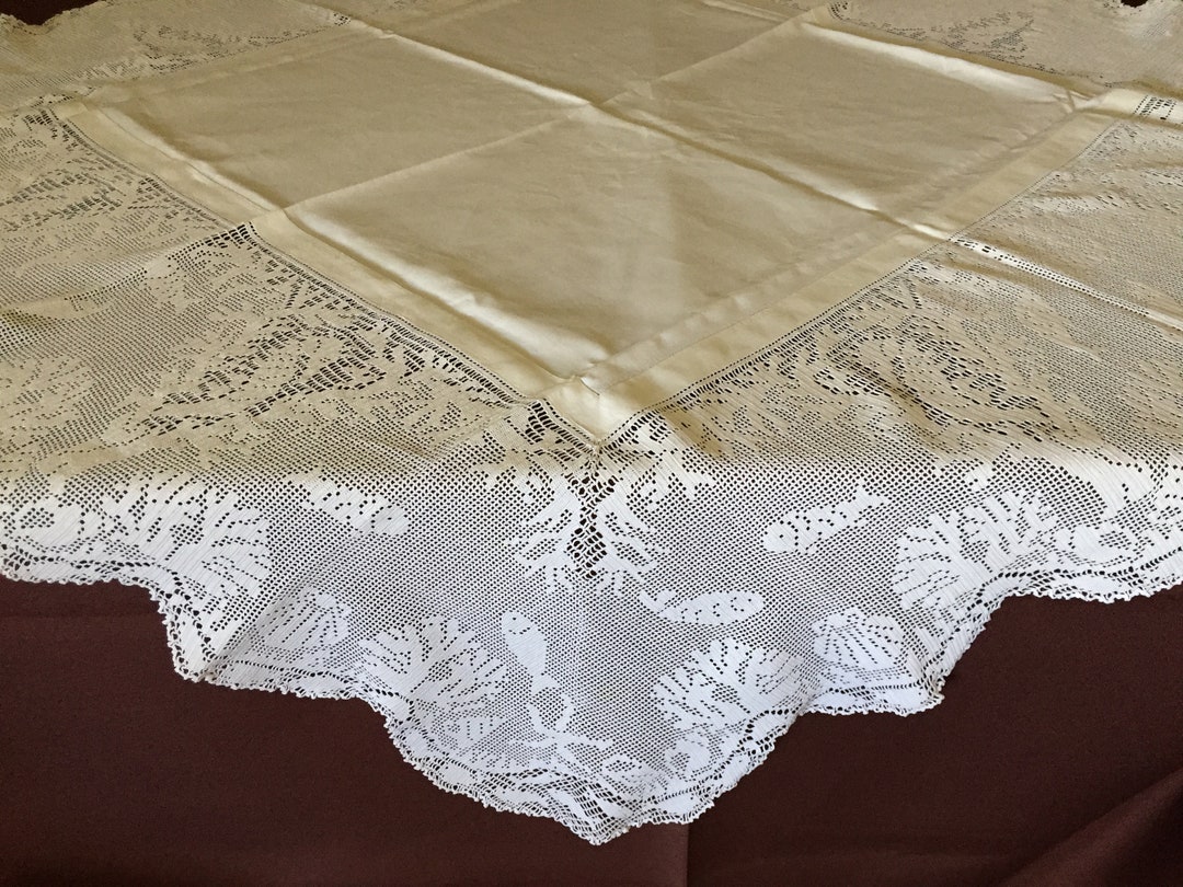 Mary Card "seaside (AQUARIUM) Cloth" Crochet Lace and Linen Vintage ...