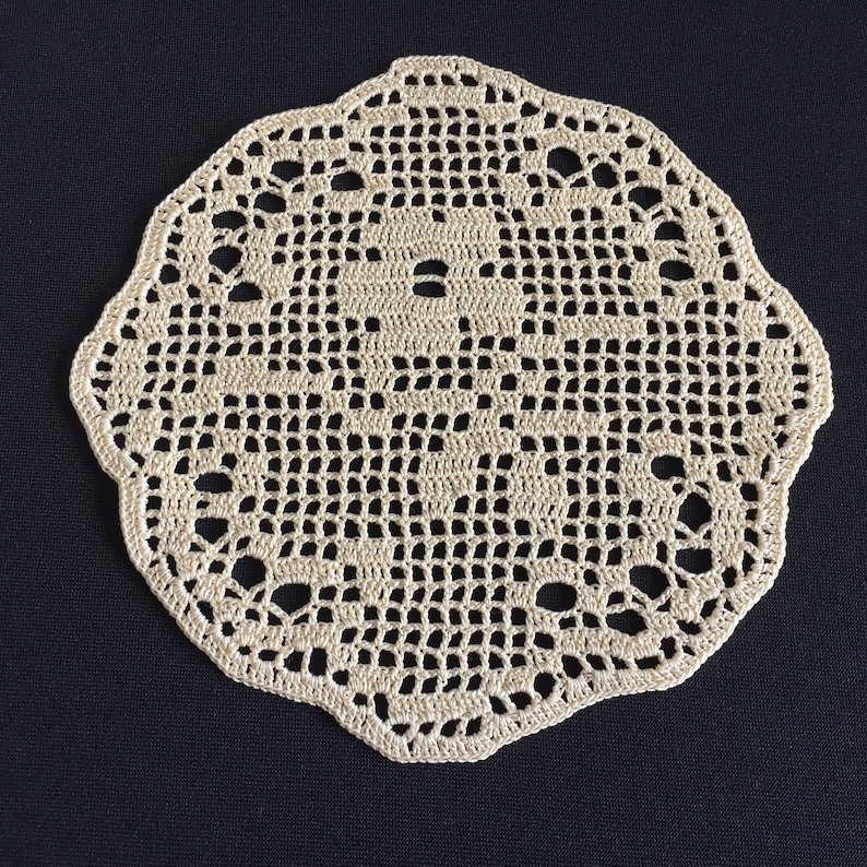 Mary Card Collectible Crochet Lace Doily "wild ROSE & Pigeon" - Etsy UK