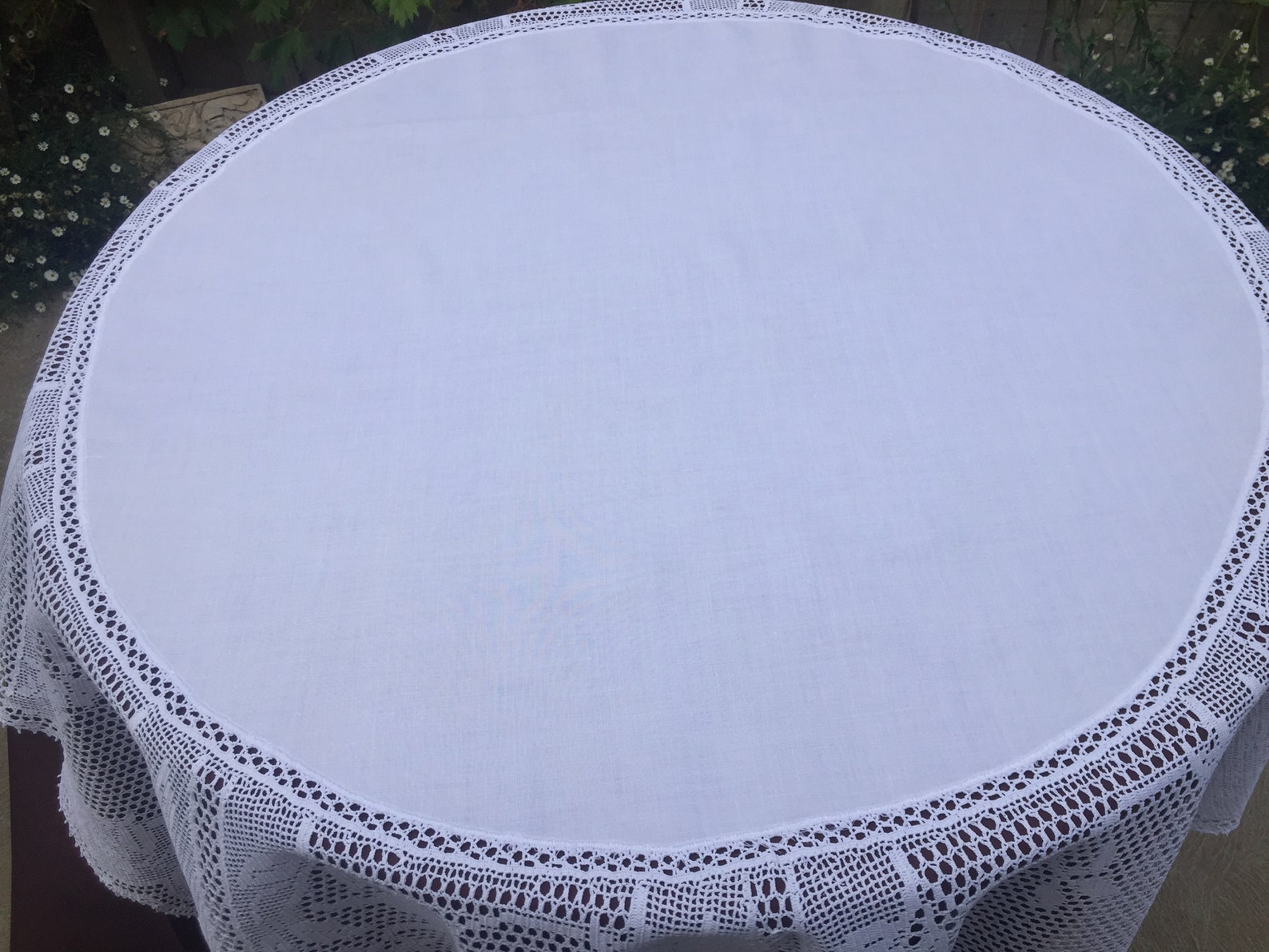 Mary Card Crochet Lace Tablecloth: Wild Clematis, Australian Chart - Etsy