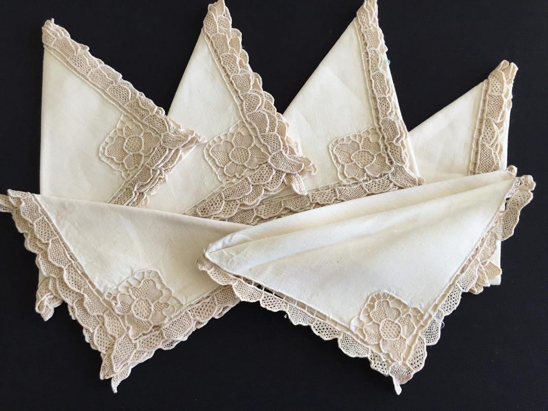 A Set of 6 Beige Vintage Cotton Napkins With Point De Venise Needle ...