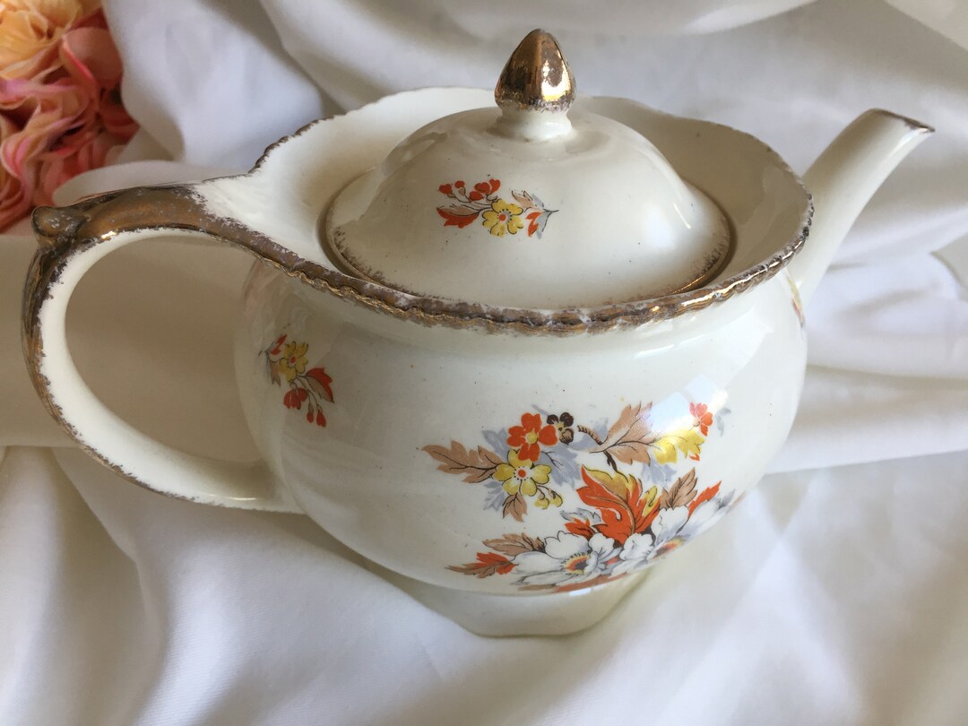 Vintage Woods Ivory Ware Teapot Made in England - Etsy