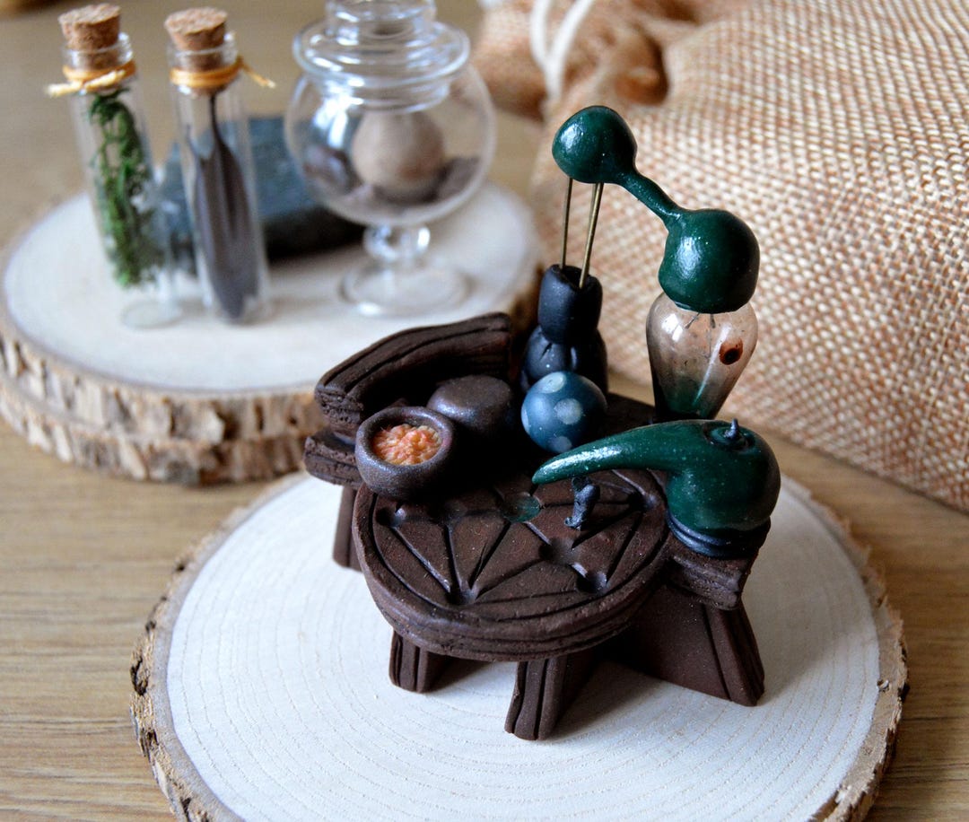 Handmade Skyrim Alchemy Table Miniature: Gamer Gift, Alchemy Lab ...