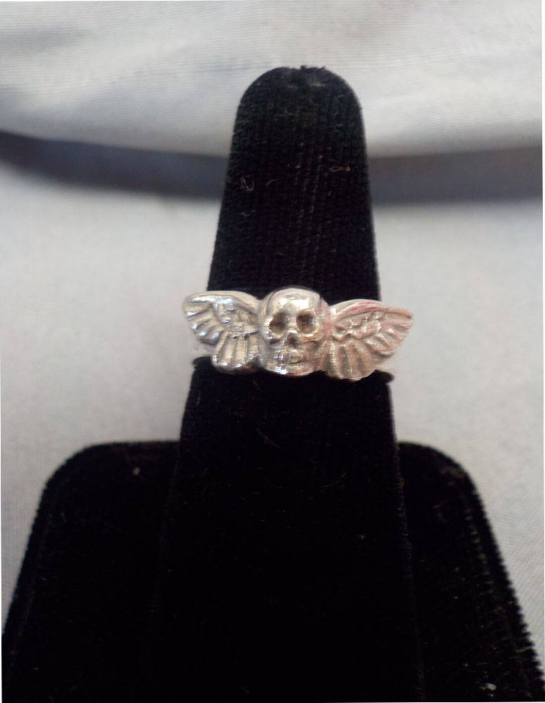 Sterling Silver Mini Winged Skull Ring - Etsy