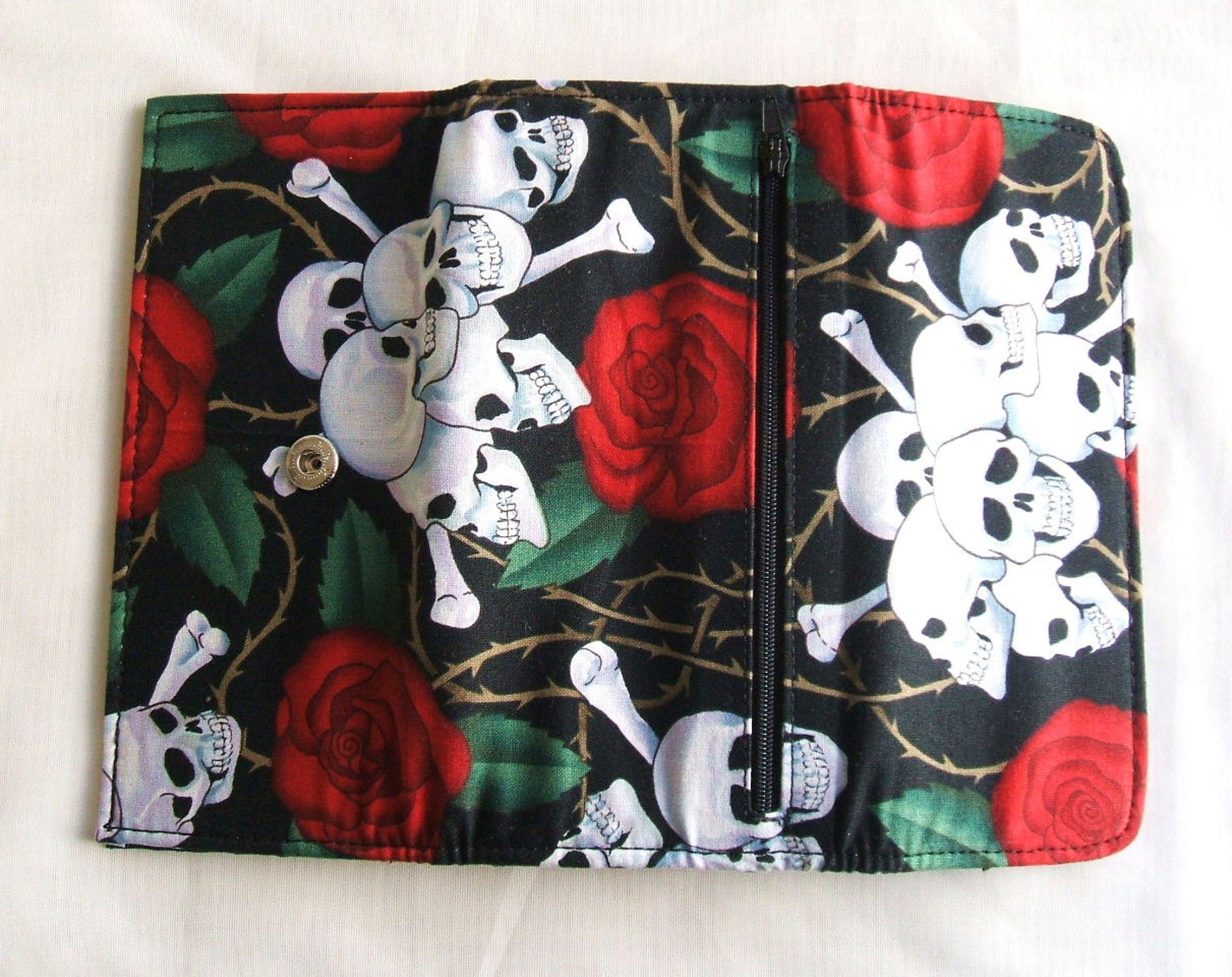 Skulls & Roses Flowers Black Tri Fold Wallet Womens or Girls - Etsy