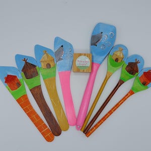Story Spoons. the Three Little Pigs. Wooden Toy. Fairytale. Traditional ...