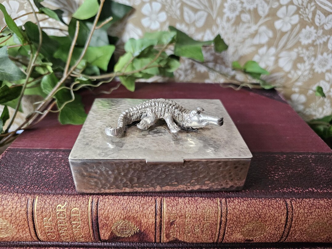 Hammered Silver Box With Alligator on Top.hinged Lid. Wood Lined ...