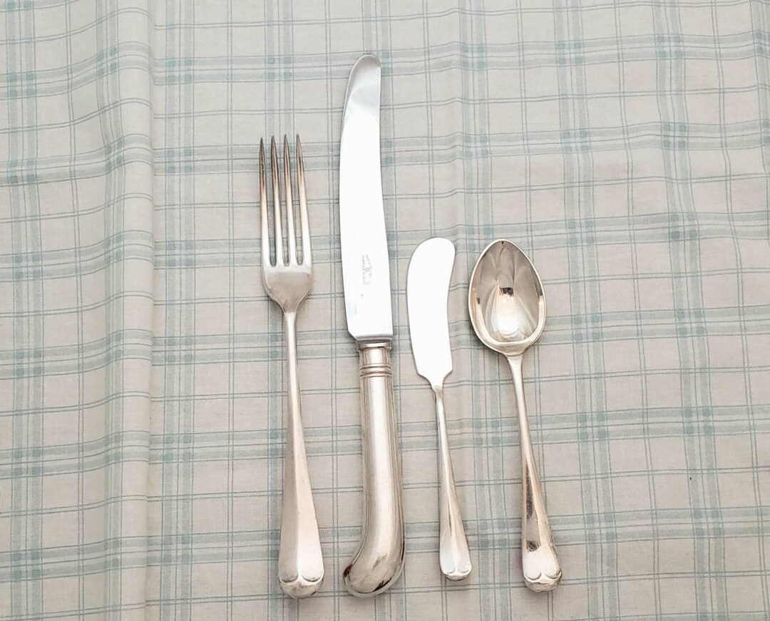 English Fiddleback Silverware Service for 4 With Ladle, Butter ...