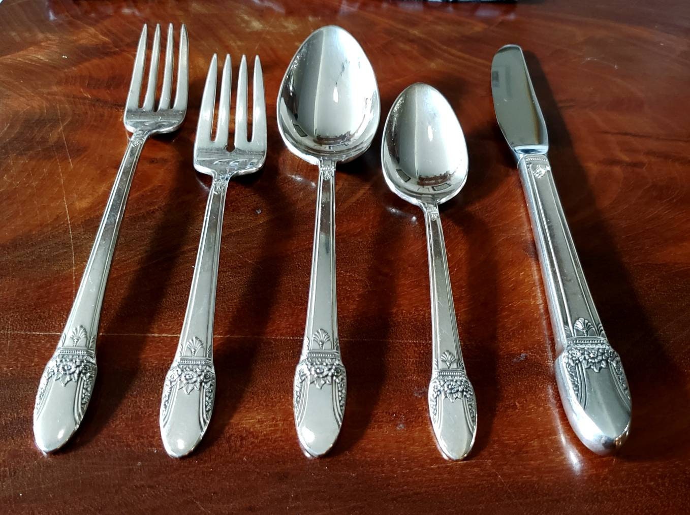 First Love Silverware for 4 With Four Spreaders & Serving - Etsy