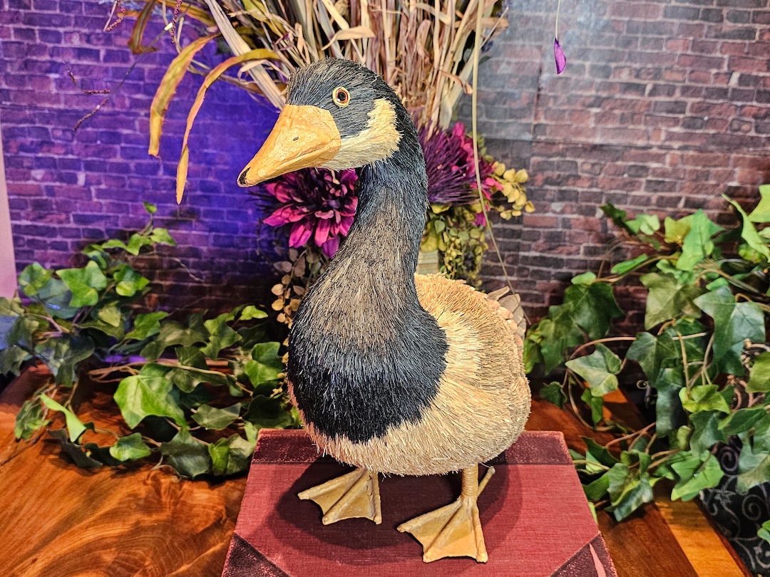 Vintage Large Duck Statue. Great Condition. Coir Coconut Fibers, Papier ...