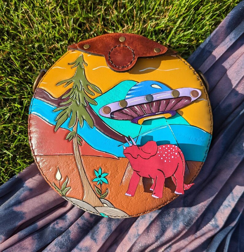 Ufo Abduction Dinosaur Circle Purse With Interchangeable - Etsy