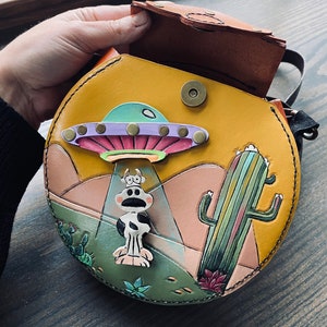 Leather Alien Abduction Desert Circle Purse With - Etsy