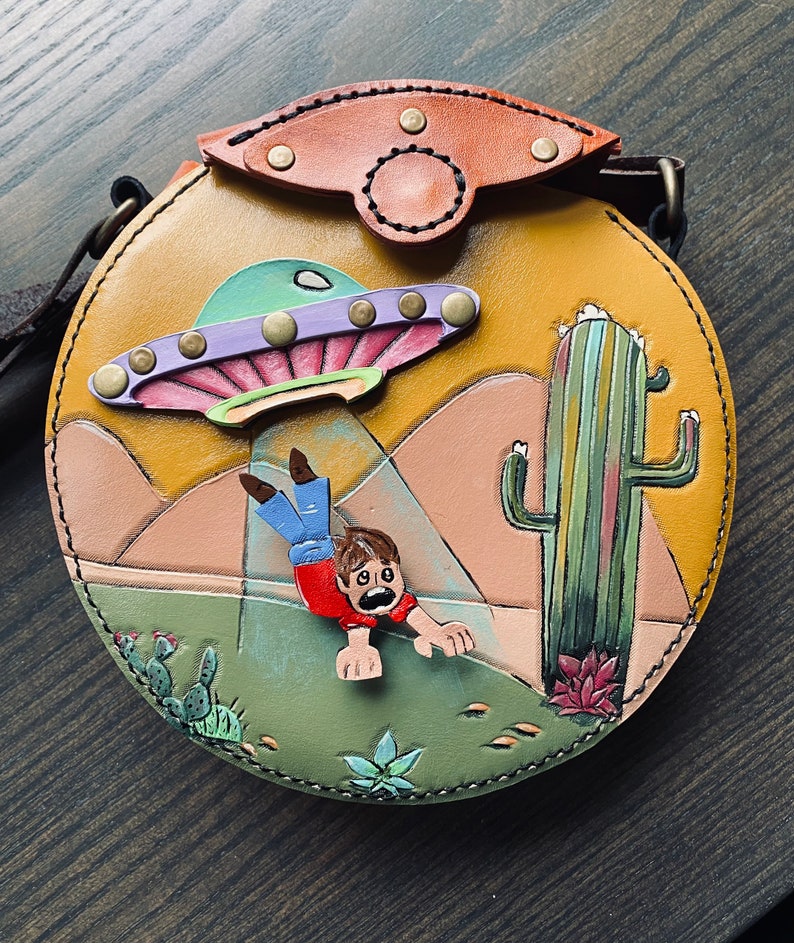 Leather Alien Abduction Desert Circle Purse With - Etsy
