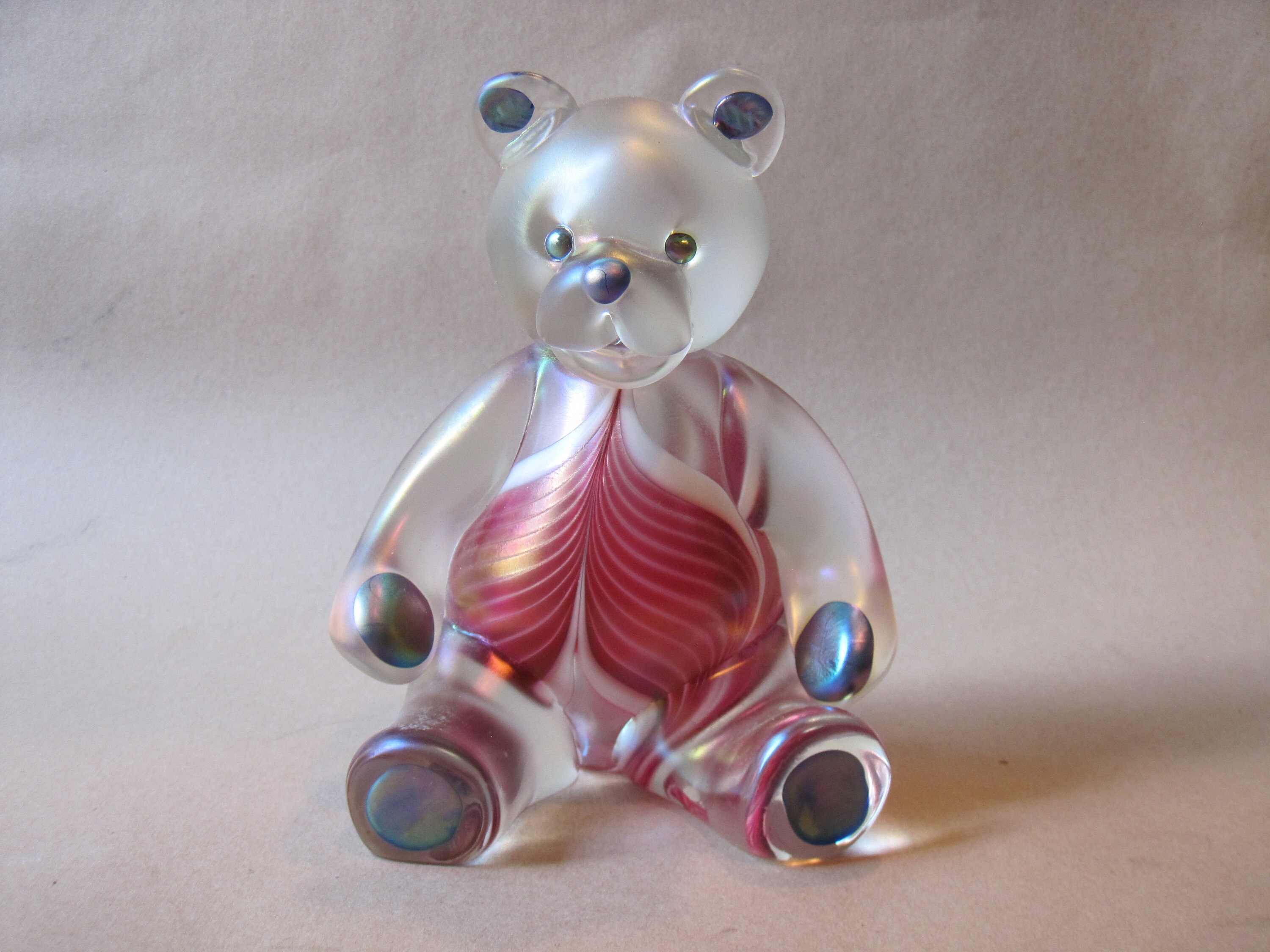 Vintage Stuart Abelman Art Glass Teddy Bear Figurine: Pink Iridescent ...