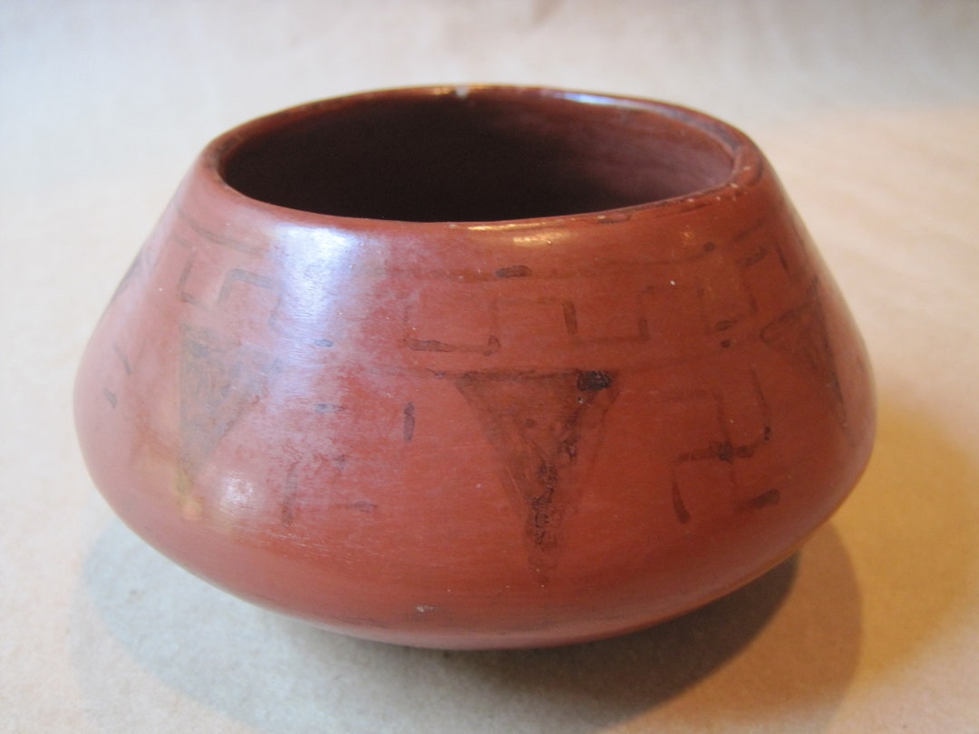 Antique Native American Polychrome Paint Pot Vase Burnish Red Clay Hand ...