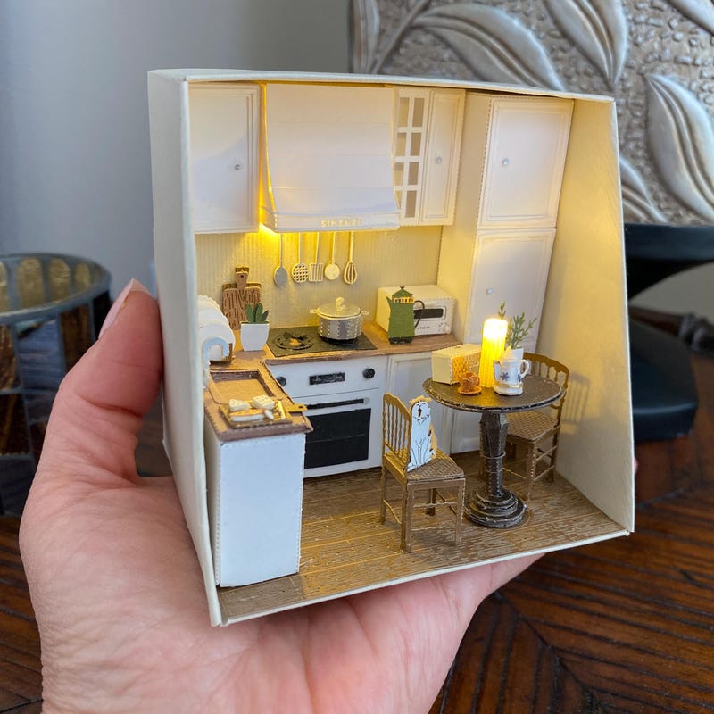 Handmade Diorama - Etsy