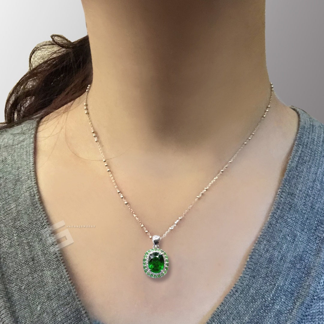 Natural Tsavorite & Gold Pedant, 1 CTW. Vivid Green Tsavorite Garnet in ...