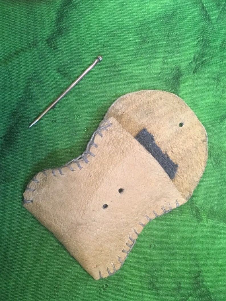 Kievan Rus Needle Case. Slavic Wallet with a Set of Needles | Etsy