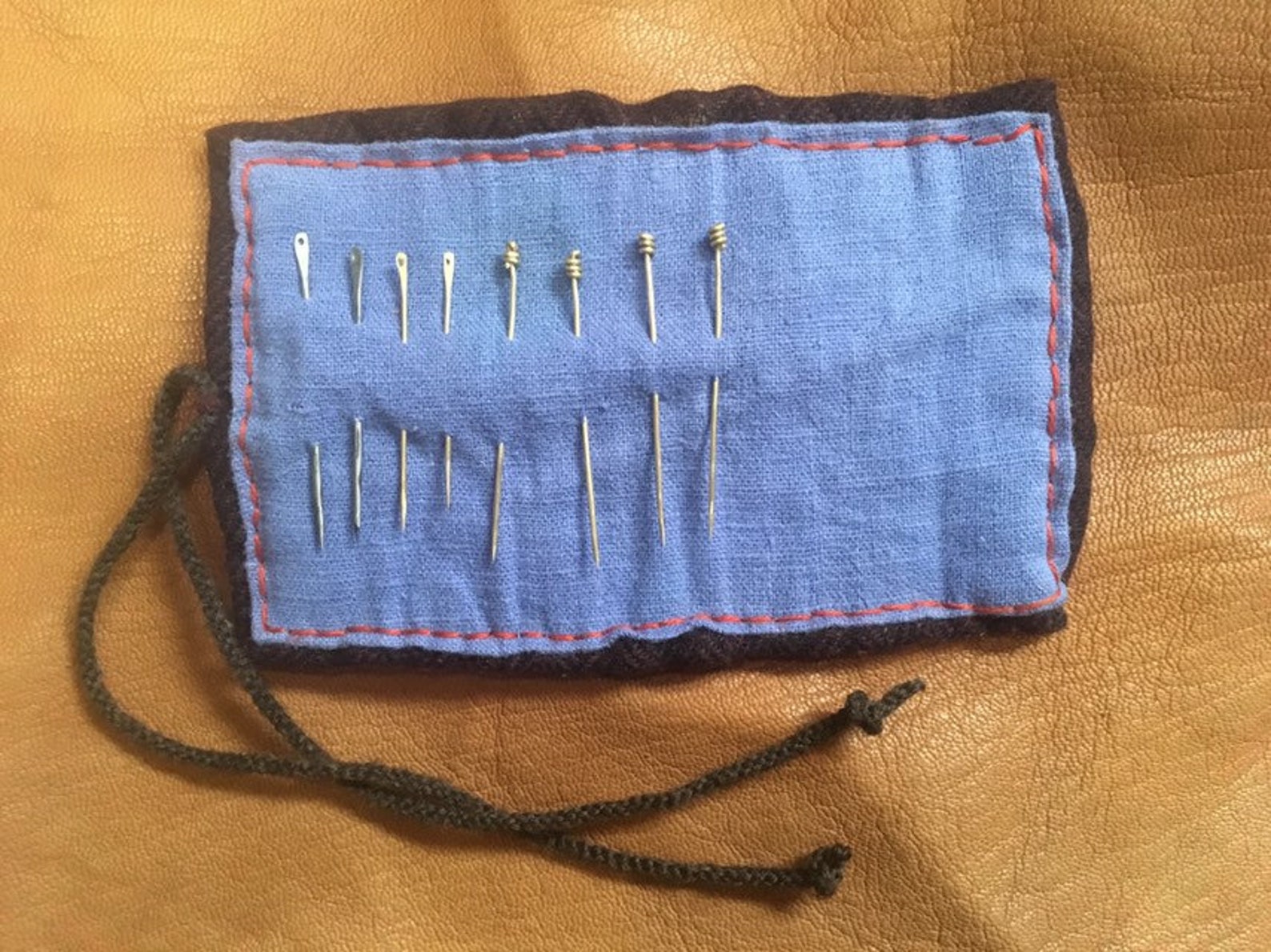 Medieval Fabric Needle Case. Historical Needle Roll with a Set | Etsy