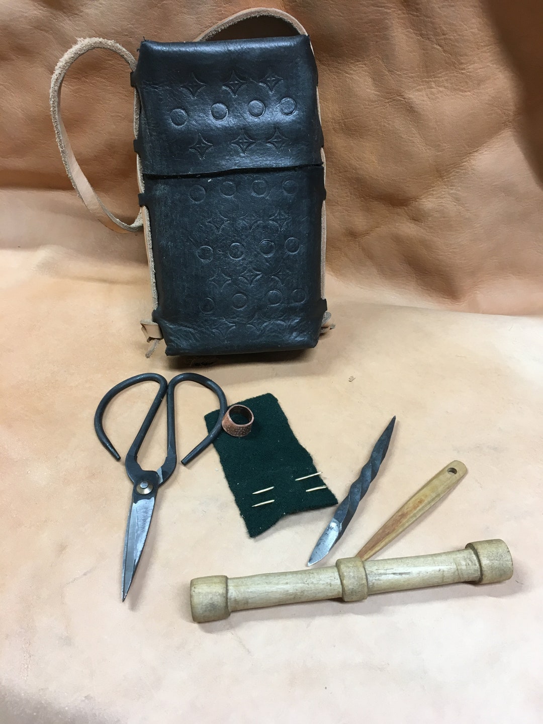 Medieval Handwork Kit.medieval Sewing Kit in Leather Case for ...