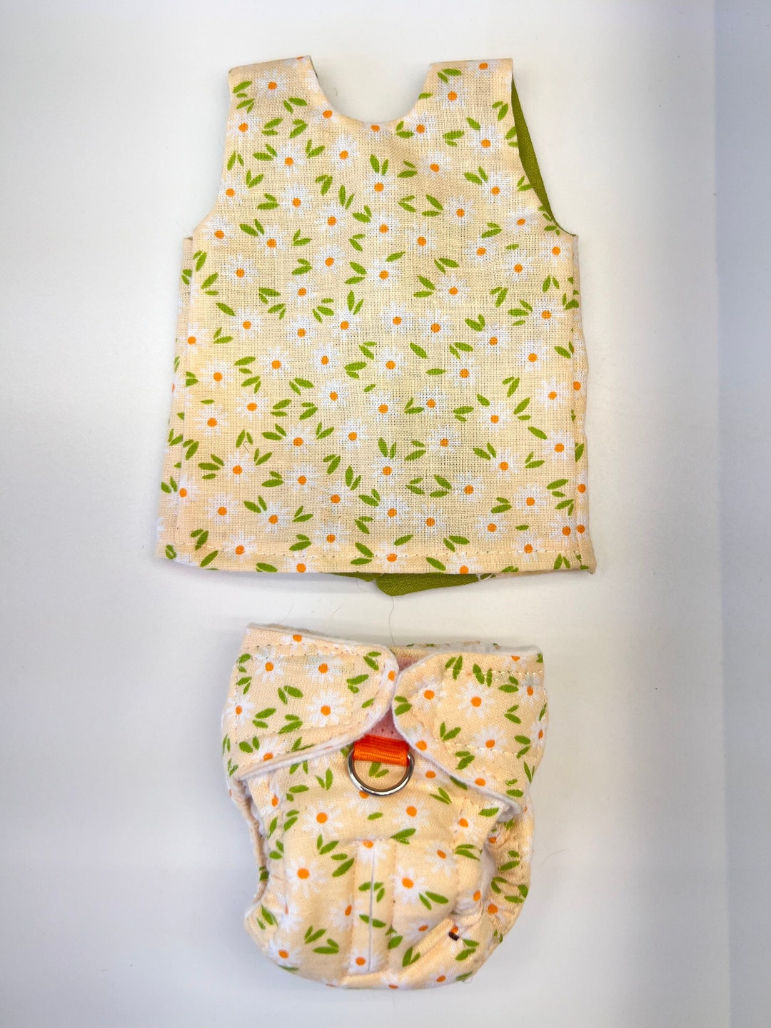 CAPUCHIN DIAPER SET in Mini Daisies - Etsy