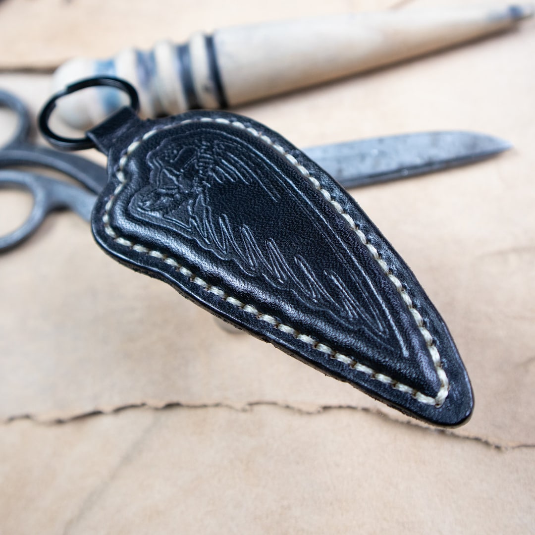 Handmade Leather Key Holder Keychain Personalised Leather Gift for Man ...