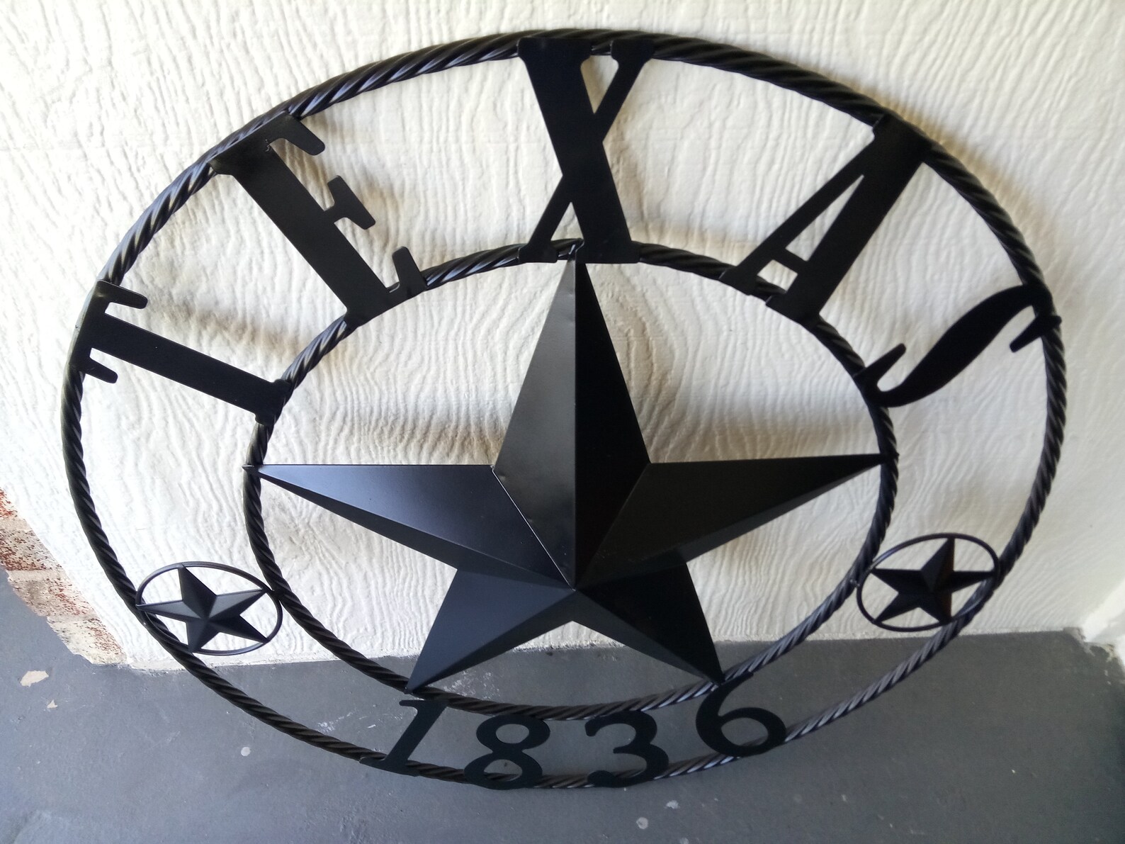 TEXAS 1836 Black Barn Star Lone Star With Twisted Rope Ring Design ...
