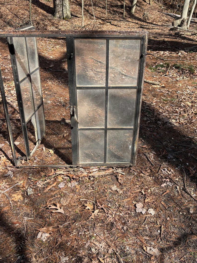 Lot of Vintage Cast Iron Windows (11 Sections) - Etsy