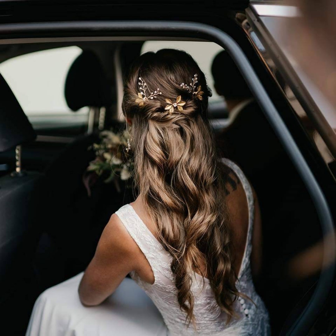 Bridal Bun Picks, Chloé, Wedding Hairstyle Bun, Boho Bridal Hairstyle ...