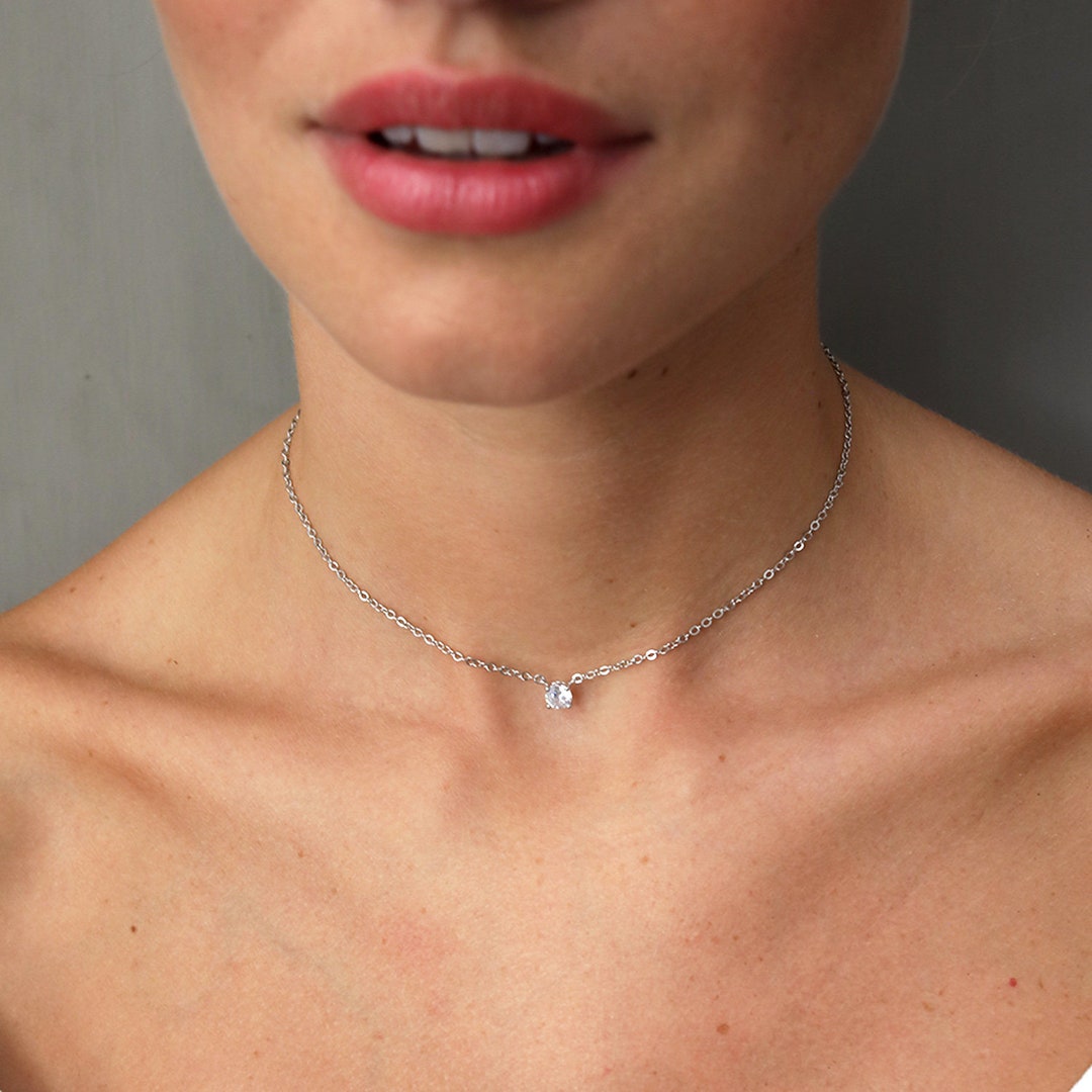 Collier mariée solitaire strass minimaliste. collier Aline, pendentif ...