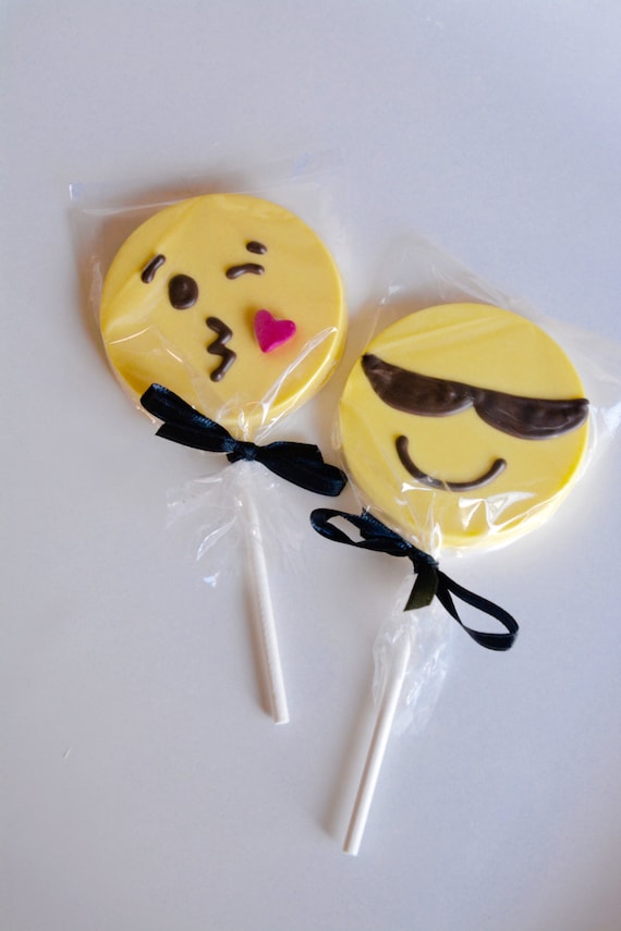 Guess The Emoji Candy Lollipop Hammer And Pop
