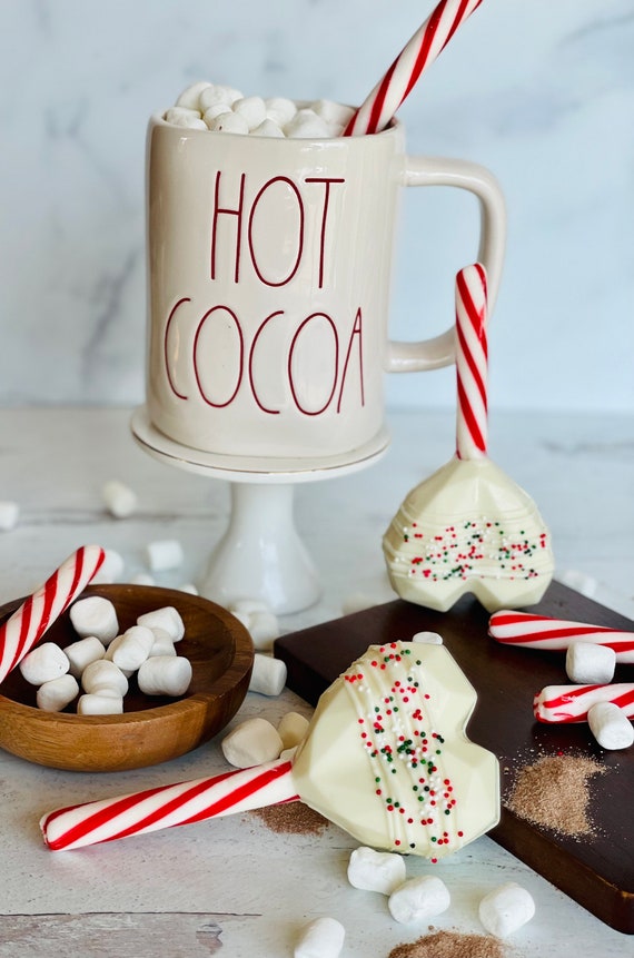 Set of 2 Hot Chocolate Peppermint bomb Chocolate Bombs Cocoa Bombs with Marshmallows Hot Cocoa bombs for Kids Hot Chocolate Bomb