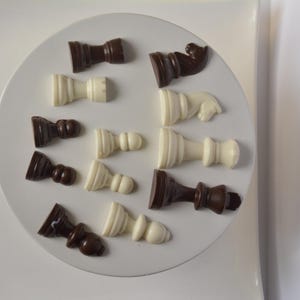 Chocolate Chess Set - Etsy