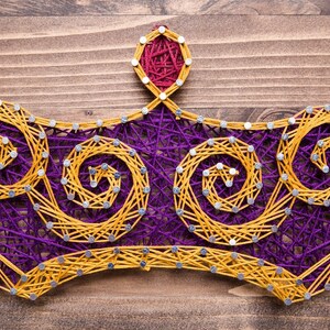 Queen Bee String Art Kit - Bee String Art, DIY Kit, Crafts Kit, Bee ...